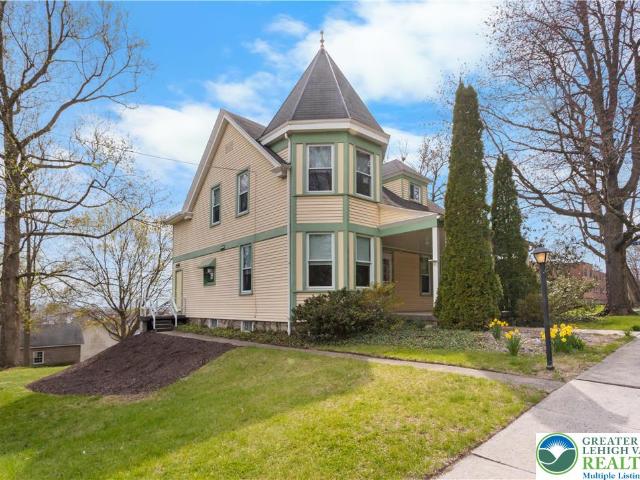 325 W Center Street