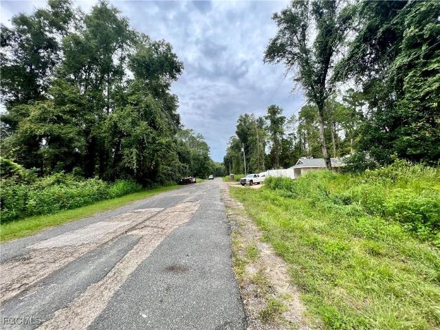 325 W Eridani Ct, Citrus Springs, FL 34434 | MLS #2025011