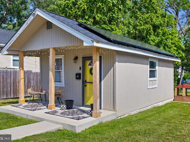 325 W Evergreen Avenue