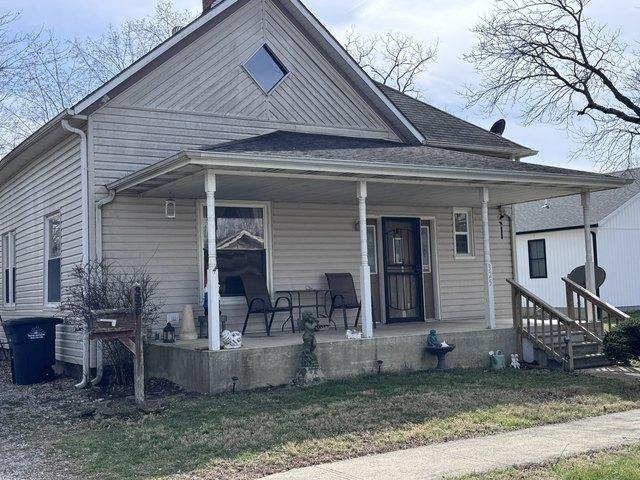 325 W Porter St, Salem, IL 62881