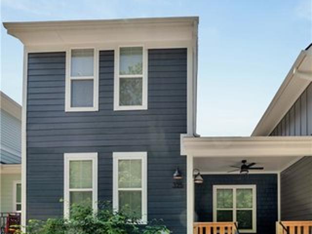 325 W Rock St, Fayetteville, AR 72701