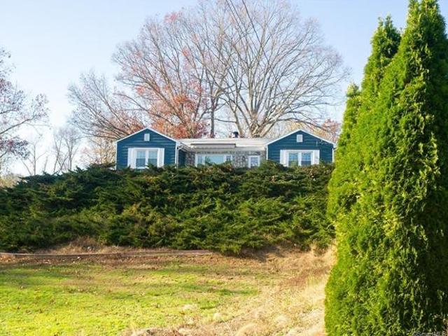 325 Terrace Ave, West Haven, CT 06516