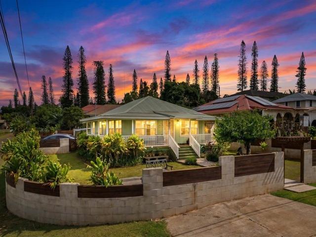 325 Thirteenth St, Lanai City, HI 96763