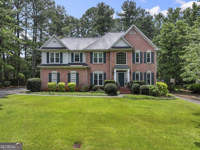 325 Trowbridge Ln, Lawrenceville, GA 30043