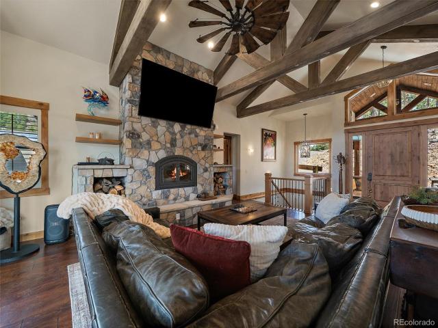 32643 Lodgepole Cir, Evergreen, CO 80439 | MLS #2806