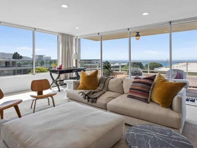 32646 Coastsite Dr Unit 202, Rancho Palos Verdes, CA 90275