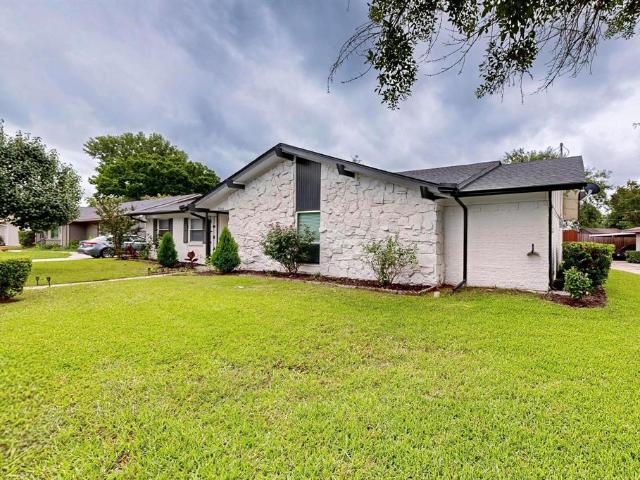 3264 Northaven Road