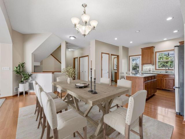 3264 Oak View Dr, Woodbury, MN 55129 | MLS #7046 | Compass