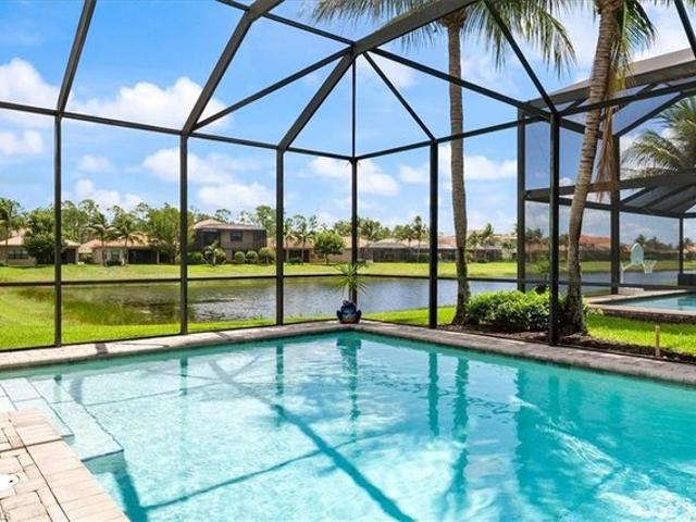 3264 Pacific Dr, Naples, FL 34119