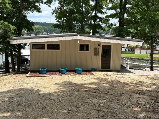 32653 North Creek Road