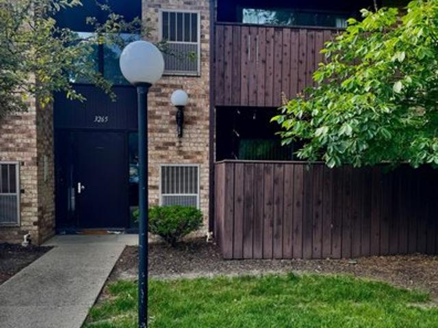 3265 Mayfield Rd Apt 31, Cleveland, OH 44118