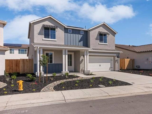 3265 Rugnao Way, Manteca, CA 95337