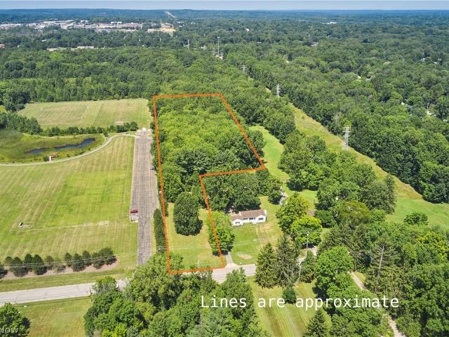 3265 Ridgewood Road
