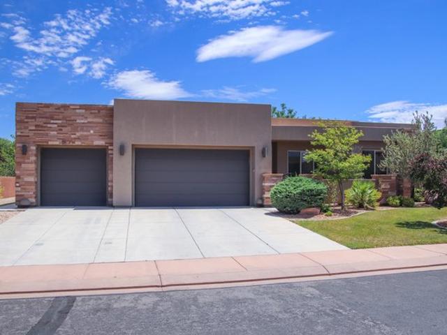 3265 S Sand Stone Dr, Hurricane, UT 84737