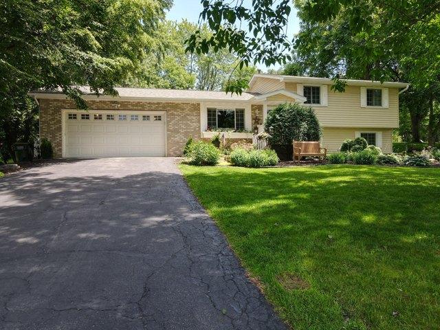 32664 Meadow Ln, Saint Joseph, MN 56374