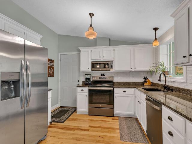 32664 Meadow Lane