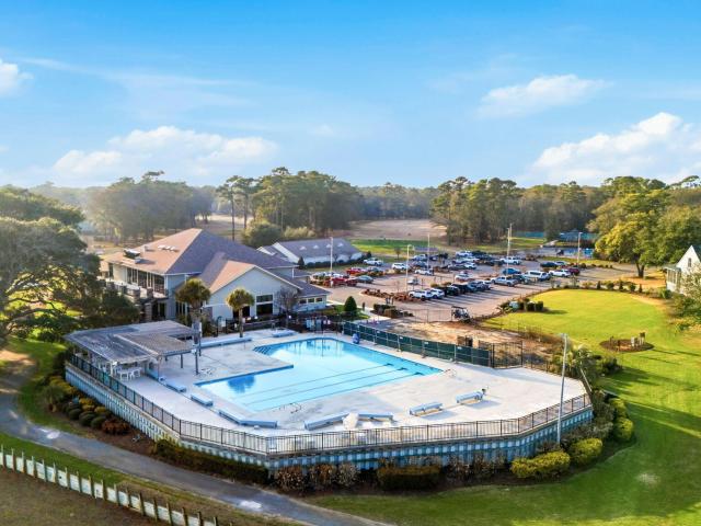 3266 Channelside Drive SW # 111