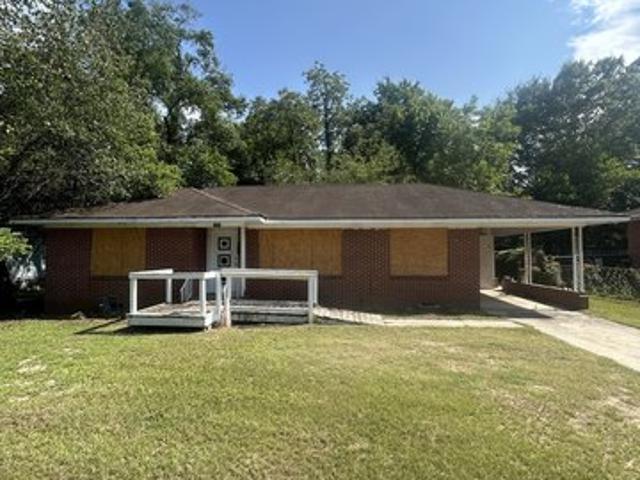 3266 Hillcrest Ave, Macon, GA 31204