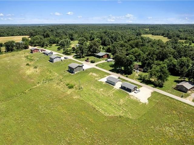32671 32 S Broadway St, MO 63781