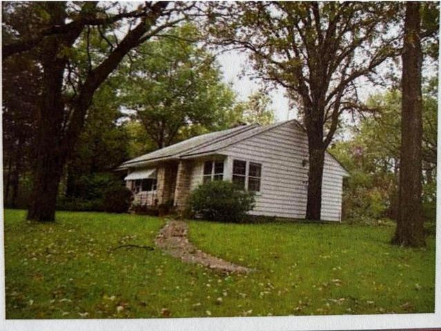 32676 Canada Ave, Northfield, MN 55057