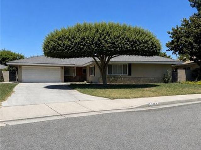 3267 Mulberry Dr, Bakersfield, CA 93301