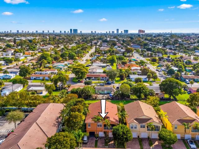 3268 Mirella Dr, Riviera Beach, FL 33404 | MLS #R11167