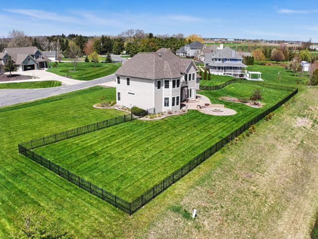 3268 Bay Hill Rd