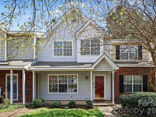 3268 Summercroft Ln, Charlotte, NC 28269