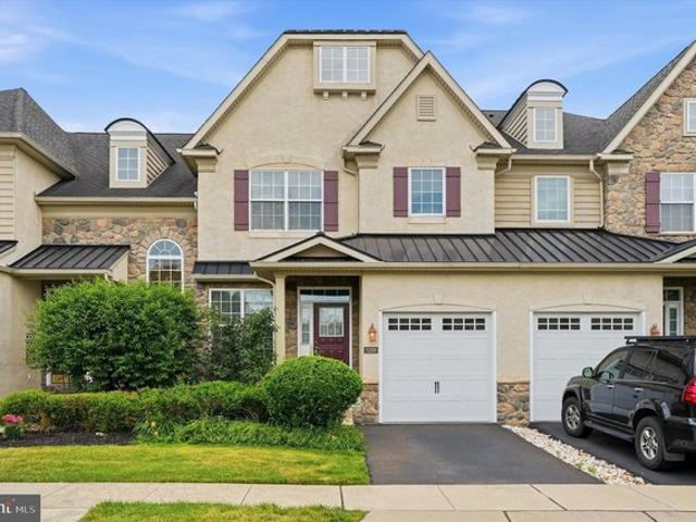 3268 Waterstone Ct Unit 185, Furlong, PA 18925
