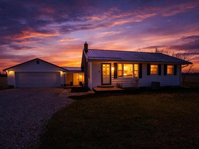 3269 E 300 Rd S, Rochester, IN 46975