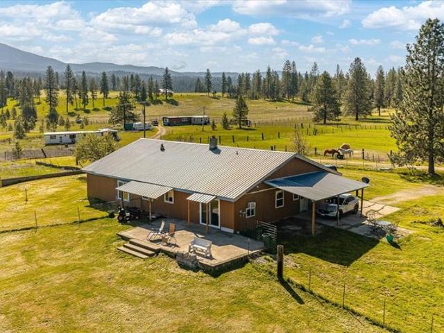 32604 N Elk Chattaroy Rd, Chattaroy, WA 99003