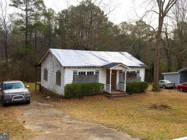 3260 Miller Rd, Lithonia, GA 30038