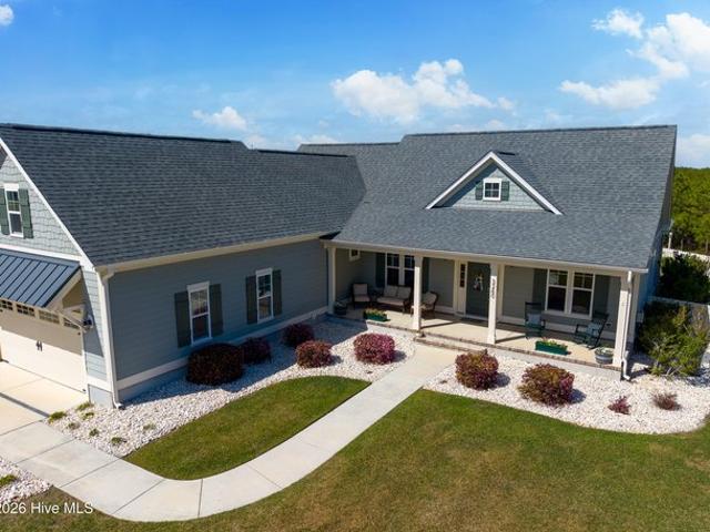 3260 Oceanic Bay Dr, Southport, NC 28461