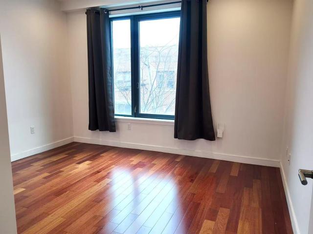 3260 th Street 2C