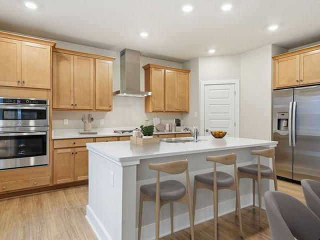 3260 Zeppelin Ln, Sumter, SC 29154