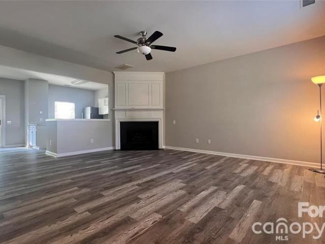 3261 Mannington Drive