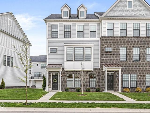 3261 Morab Dr, Zionsville, IN 46077