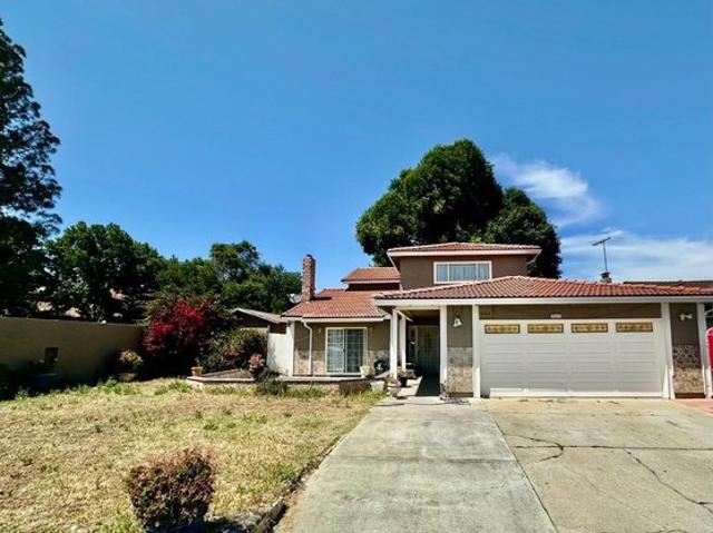 3261 Everdale Dr, San Jose, CA 95148