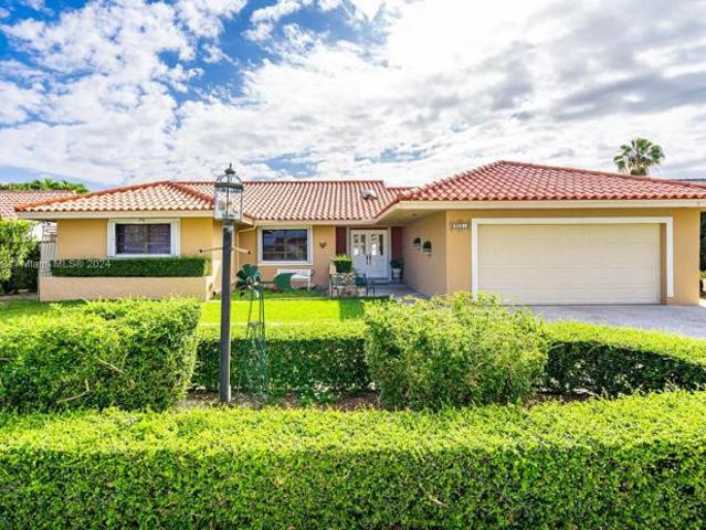 3261 SW 140th Ave, Miami, FL 33175