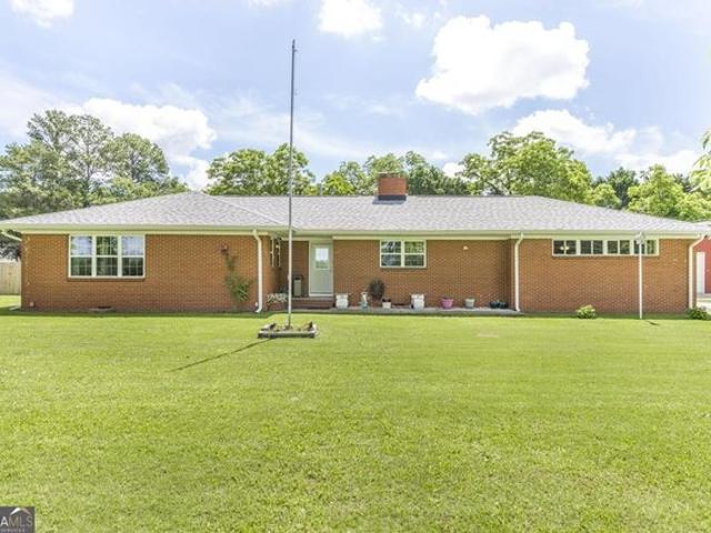3261 Walden Rd, Macon, GA 31216