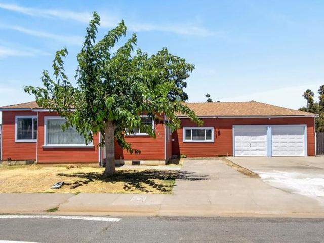 3261 36th Ave, Sacramento, CA 95824