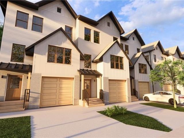 32622 Warren Rd, Cleveland, OH 44111