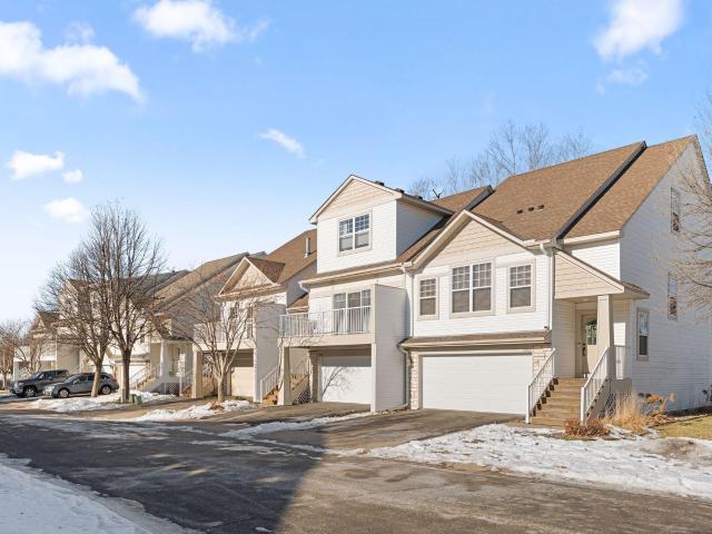 3262 Oak View Dr, Woodbury, MN 55129 | Compass