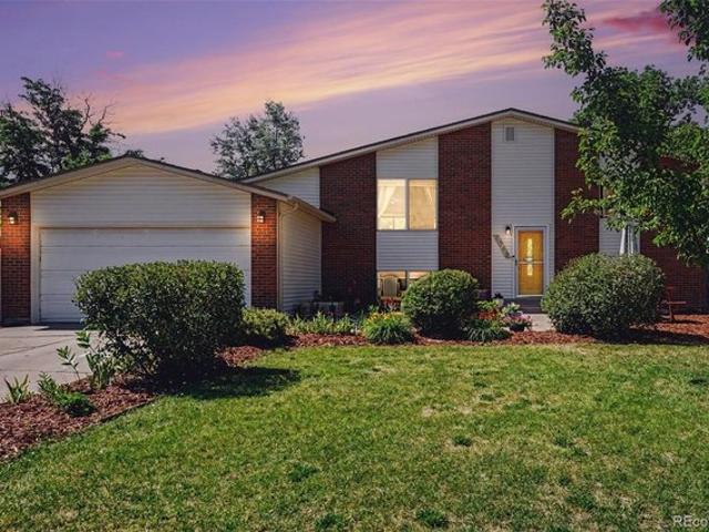 3262 S Norfolk Way, Aurora, CO 80013
