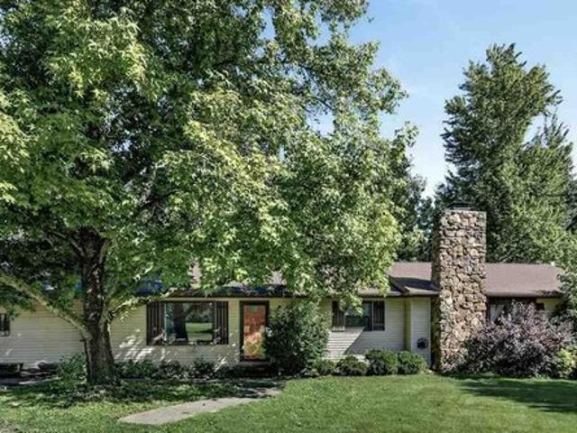 3263 N County Road 100 E, Sullivan, IN 47882
