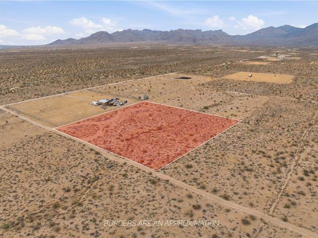 326 06 N Hermosa Dr, Dolan Springs, AZ 86441