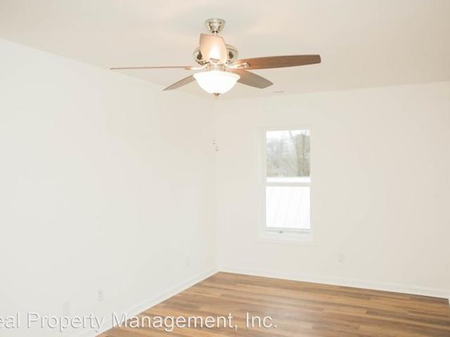 326 10th St NW, Charlottesville, VA 22903