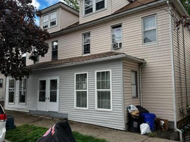 326 328 New Hancock St, Wilkes Barre, PA 18702
