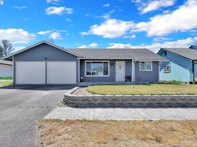 326 38th Pl, Springfield, OR 97478