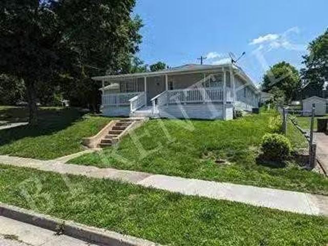 326 6th Street 1 326 6th St